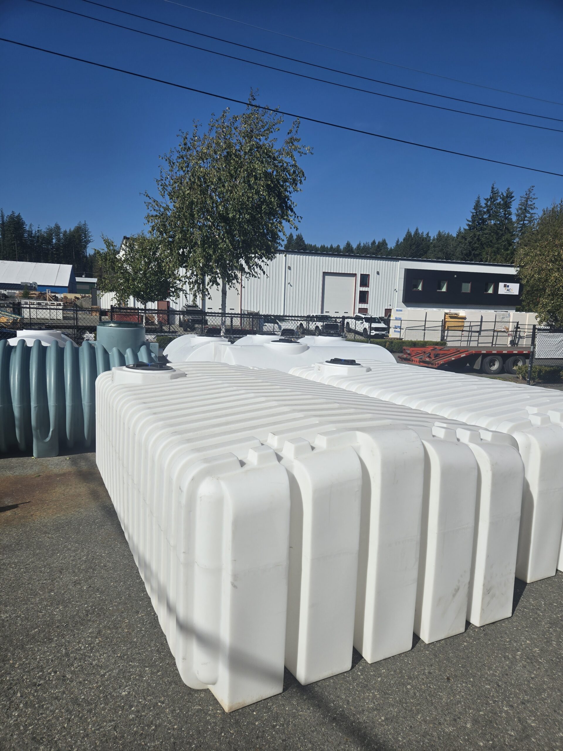44335 - 2100 Imperial Gallon Low Profile Water Tank | MR. TANK - Water ...