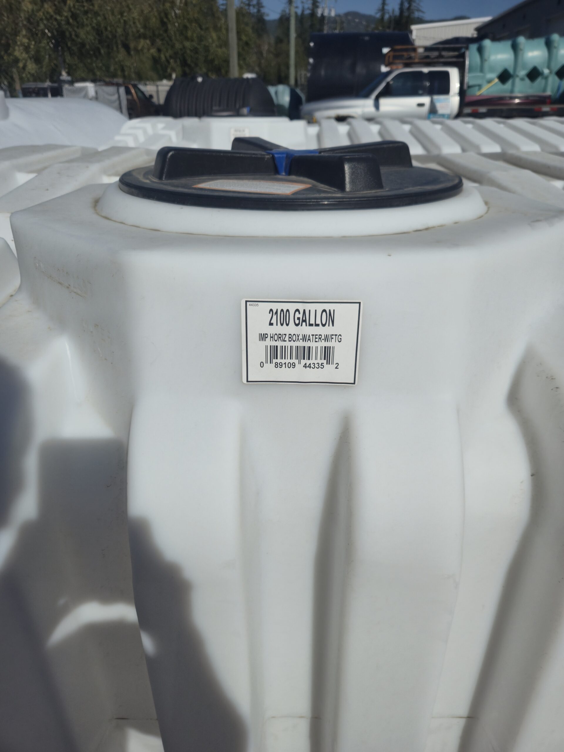 44335 - 2100 Imperial Gallon Low Profile Water Tank | MR. TANK - Water ...