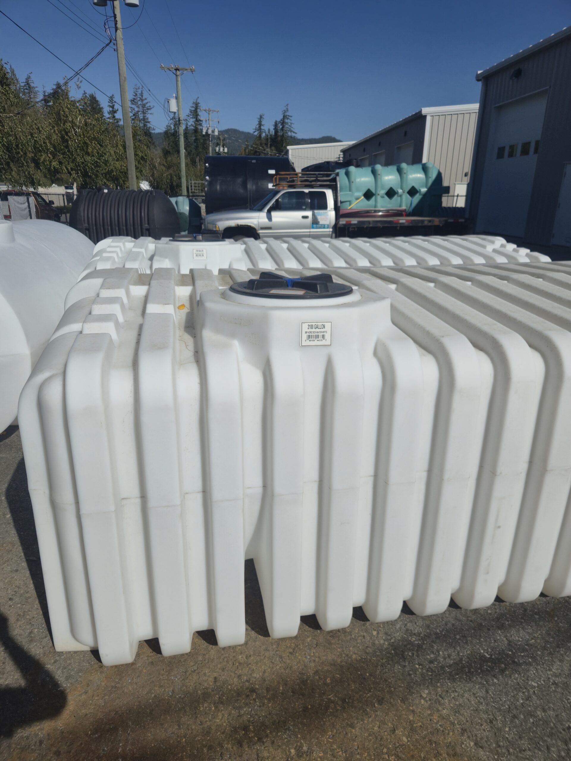 44335 - 2100 Imperial Gallon Low Profile Water Tank | MR. TANK - Water ...