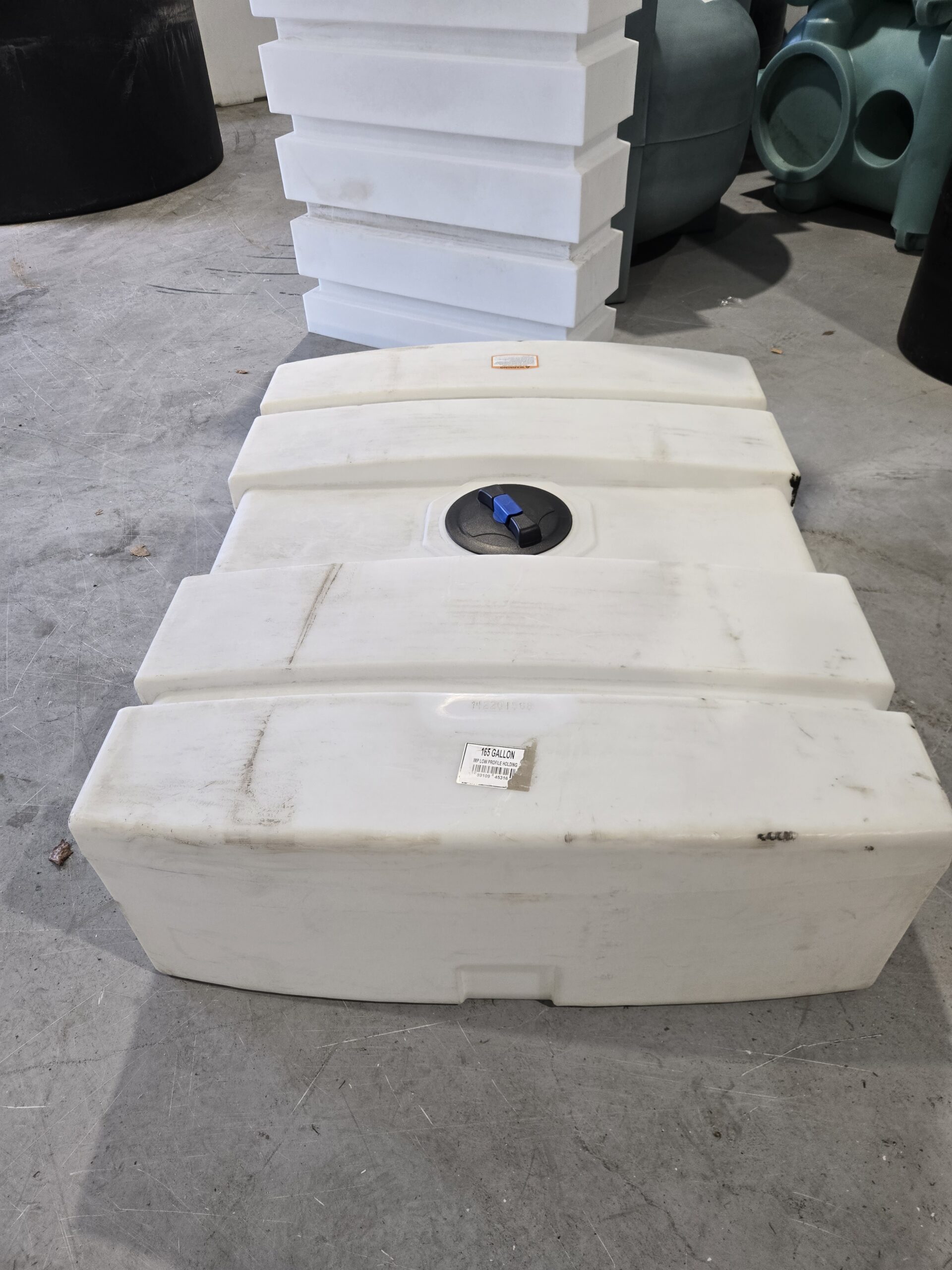 45316 - 165 Imperial Gallon Low Profile Water Tank | MR. TANK - Water ...